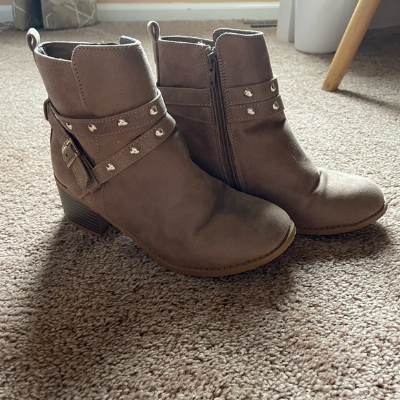 Justice | Shoes | Justice Girls Ankle Boots Booties Brown | Poshmark